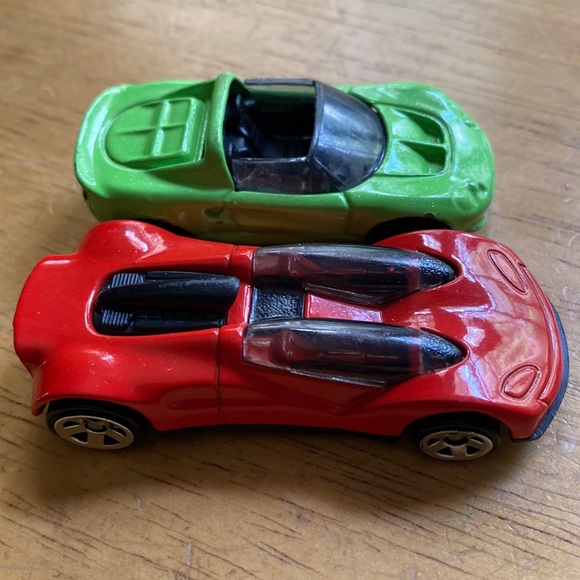 Mattel | Toys | Hot Wheels 2002002 Mattel Car Toy Mcd In Good Condition ...